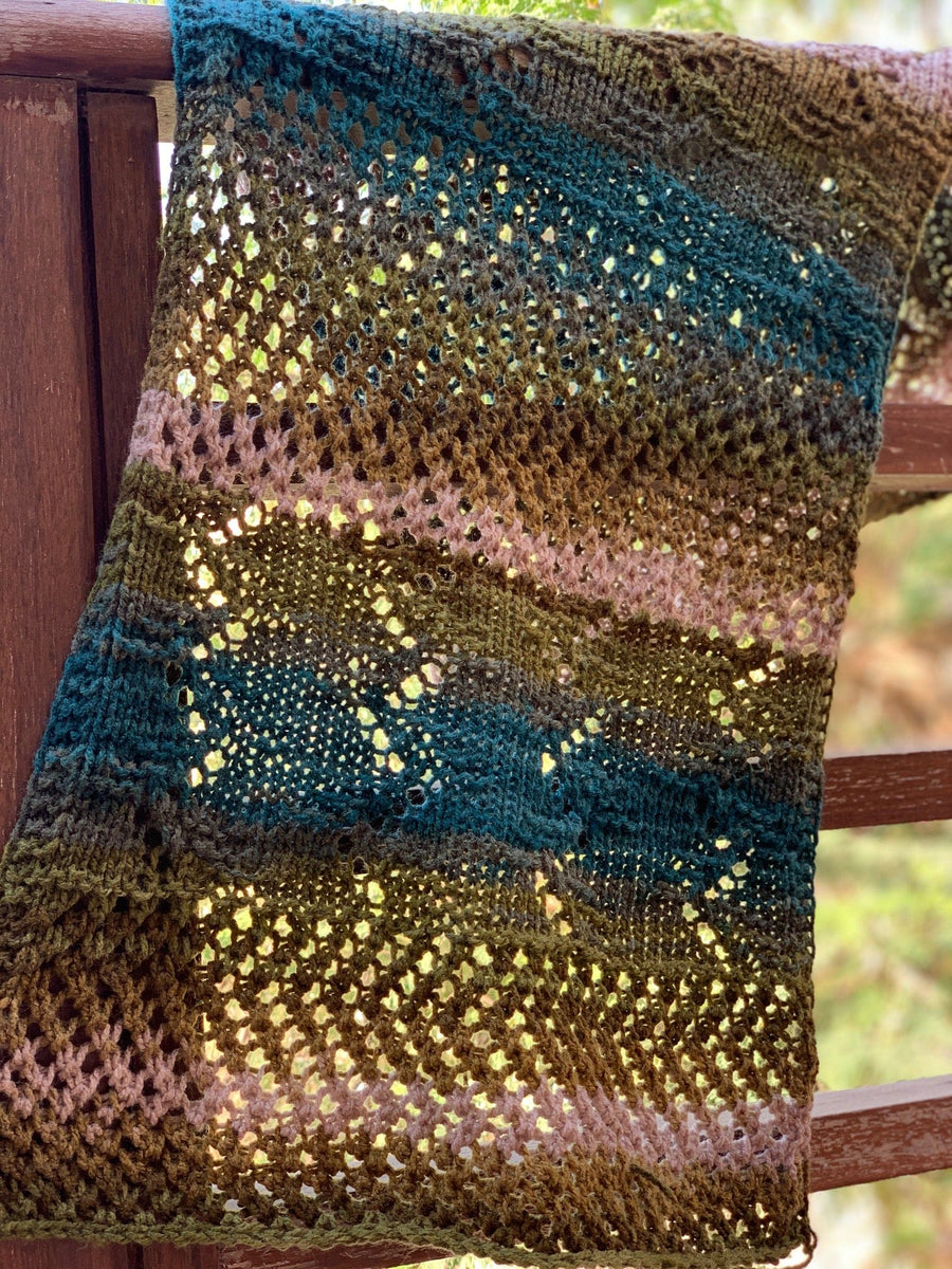 Loom Knit ePattern: Peacock Cowl – CinDWood Looms