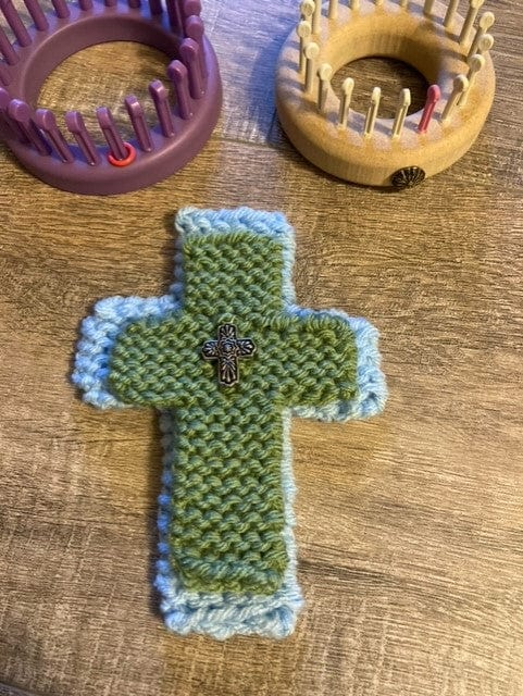 Loom Knit ePattern: Cross Keepsake – CinDWood Looms